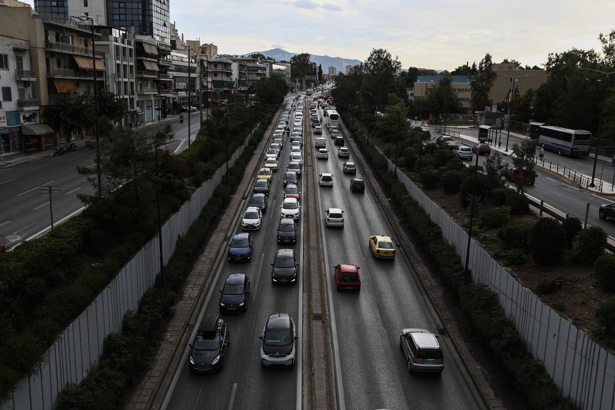 Λίγα 24ωρα για τέλη κυκλοφορίας 2023: Πληρωμή με QR code χωρίς τράπεζα ...