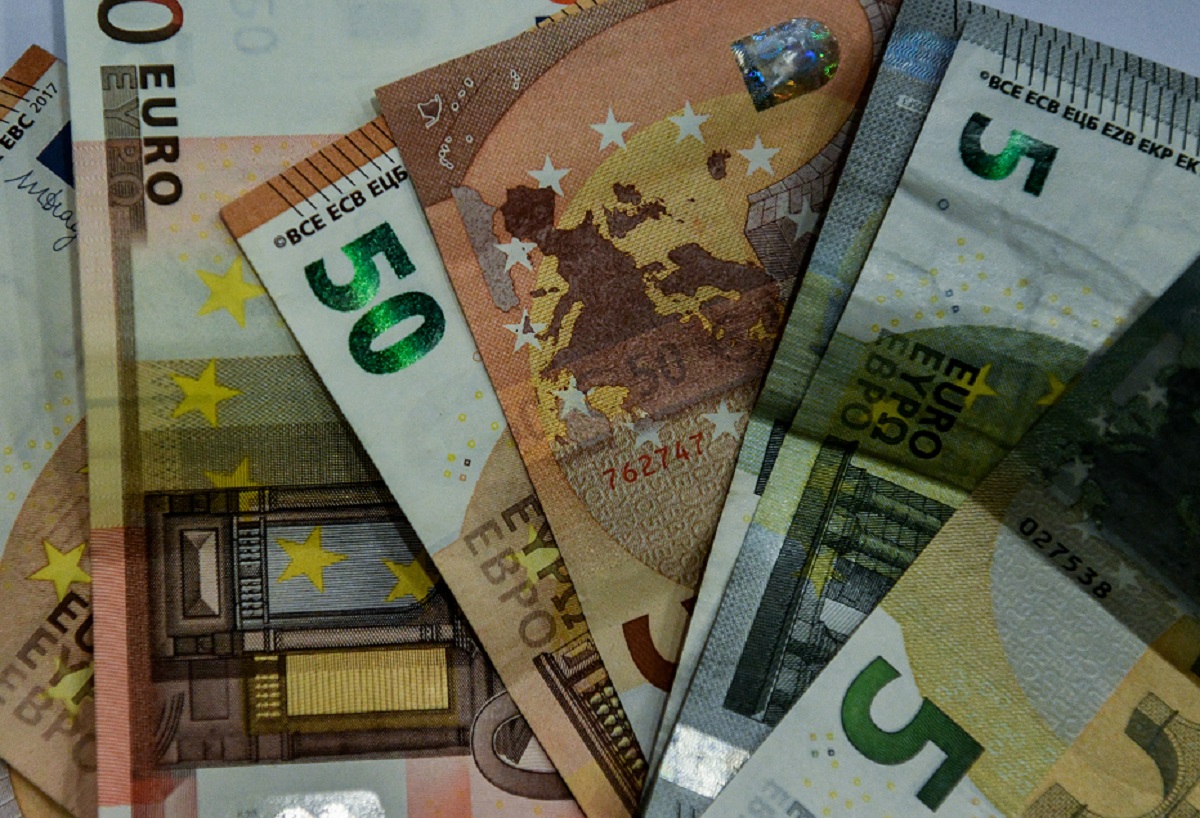 Πληρώνεται νέο έκτακτο επίδομα 300 ευρώ - Δείτε αν το δικαιούστε μέσω ...