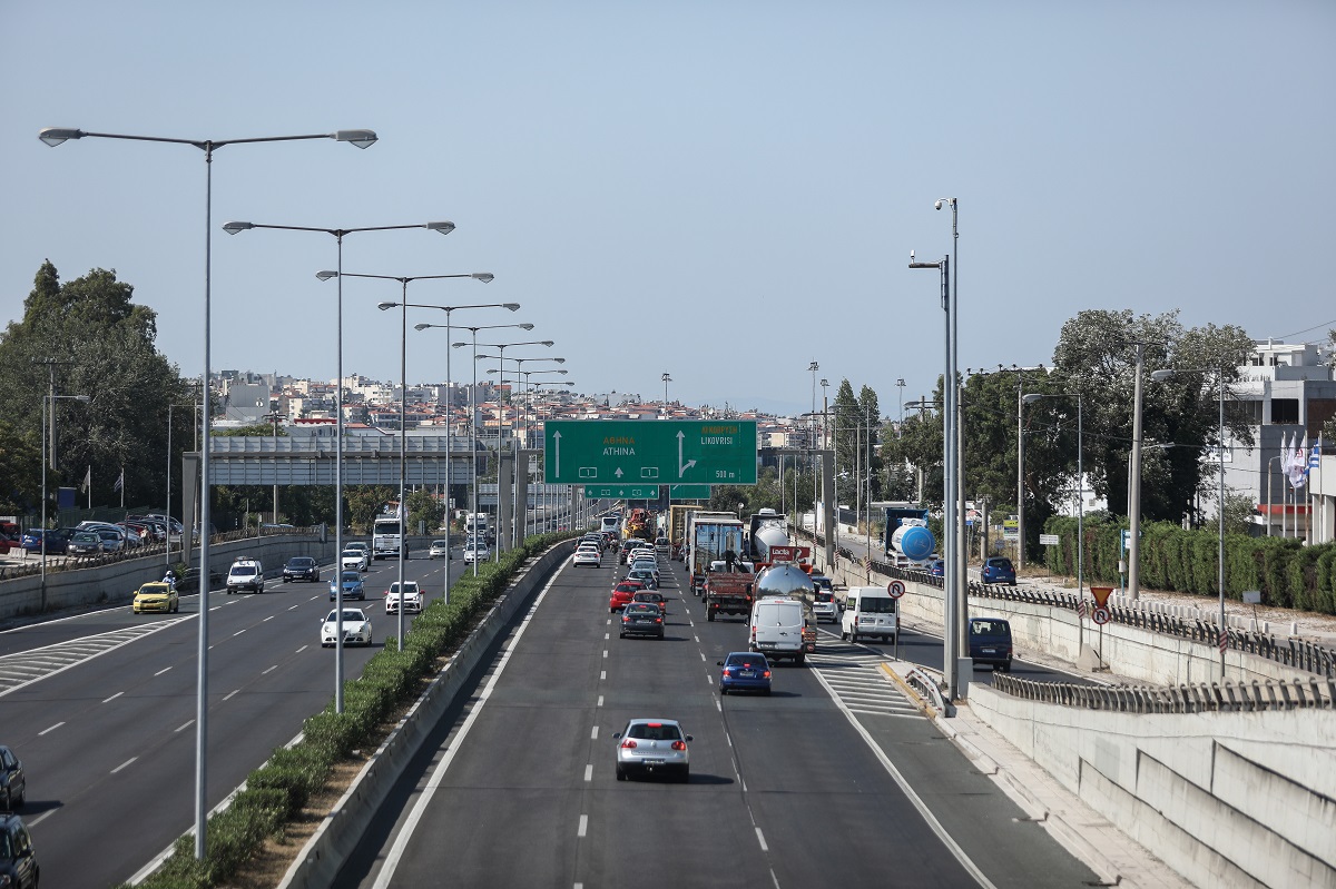 Αλλαγές στον ΚΟΚ με ανελέητες τιμωρίες: Πότε αφαιρείται το δίπλωμα για ...