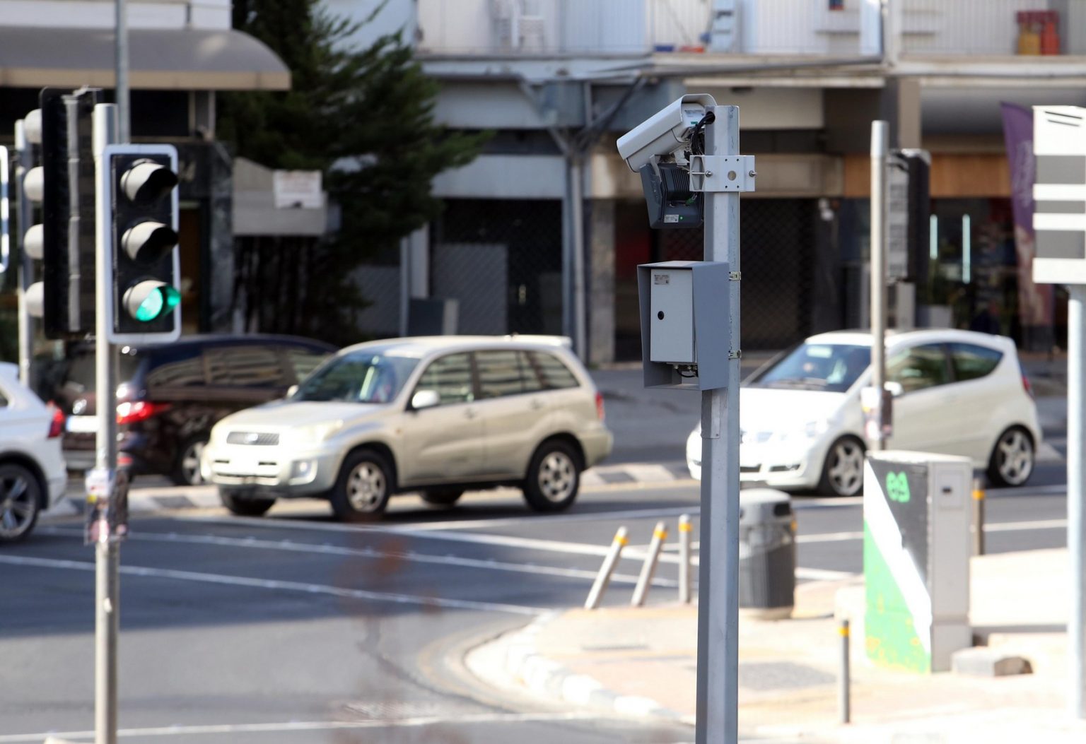 Κάμερες στους δρόμους: Καταιγισμός προστίμων - Δείτε πού βρίσκονται