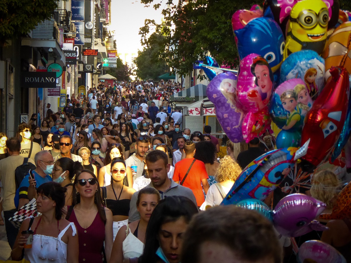 Ανοιχτά μαγαζιά την Κυριακή των Βαΐων 28/4: Το ωράριο - Μπέρδεμα με ...