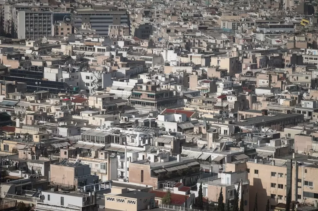 Ανακαίνιση σπιτιού: Επιδότηση 25.000 ευρώ για όλους, χωρίς κριτήρια ...